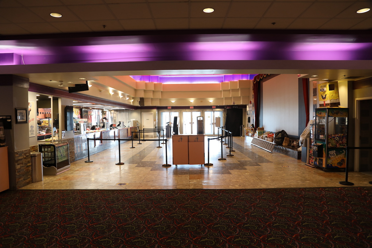 Cinema – Knoll Studios